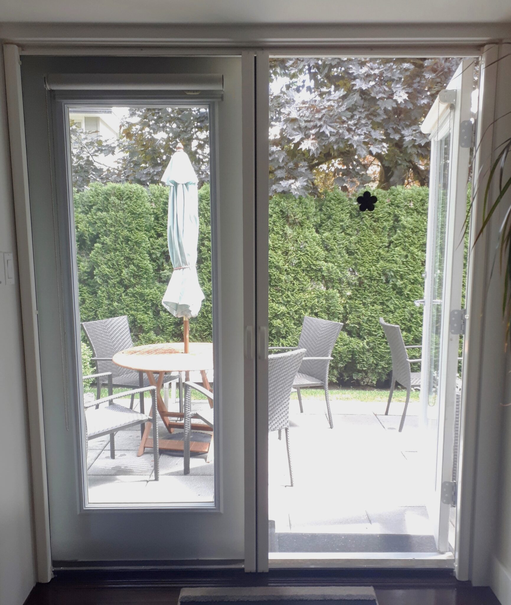 STOWAWAY Full Cassette Retractable Screen (Double) | Retractable ...